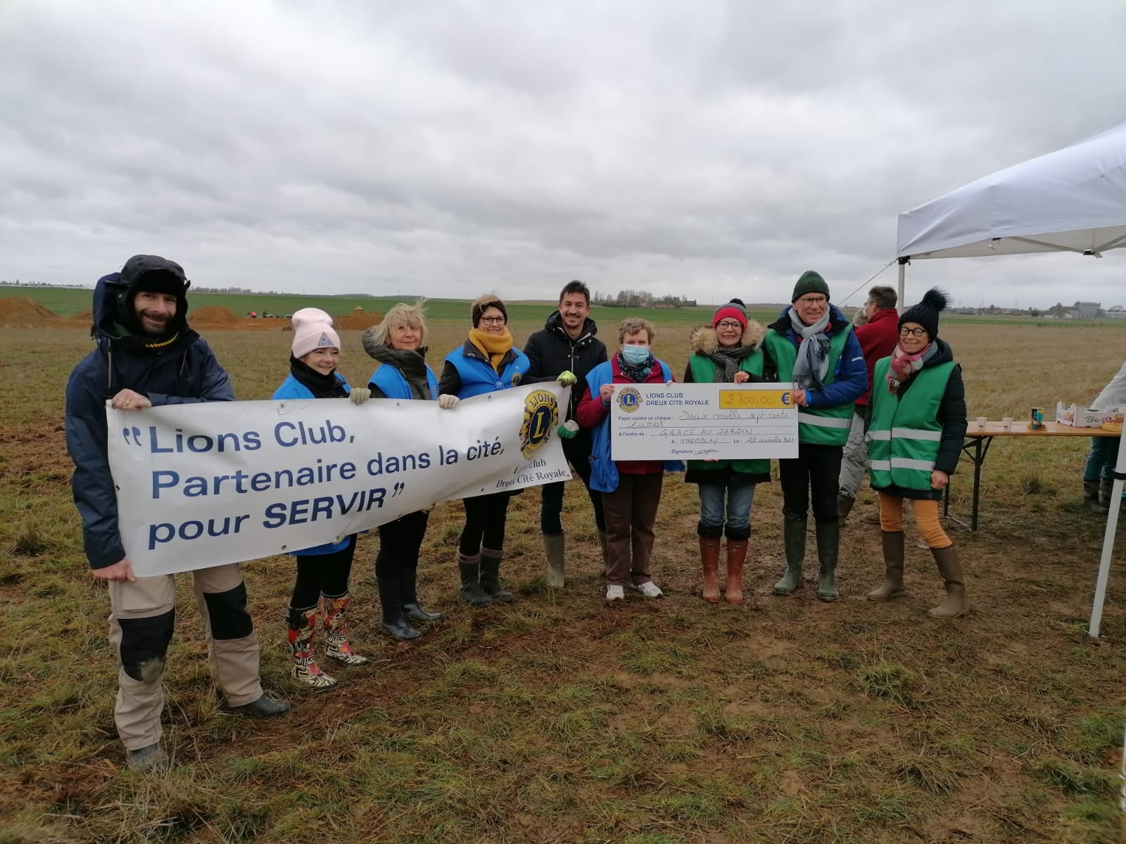 Merci au Lions Club et aux lionceaux – Grâce au jardin